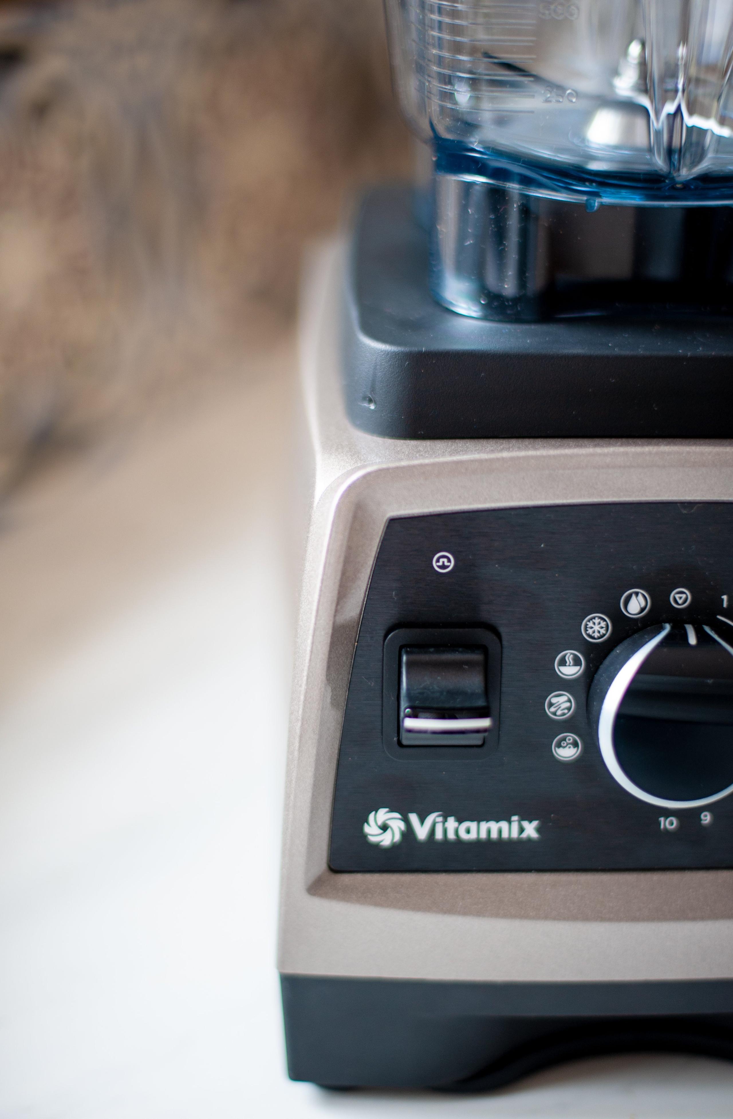 Vitamix Pro 750 - Newest model 2024 in pearl gray